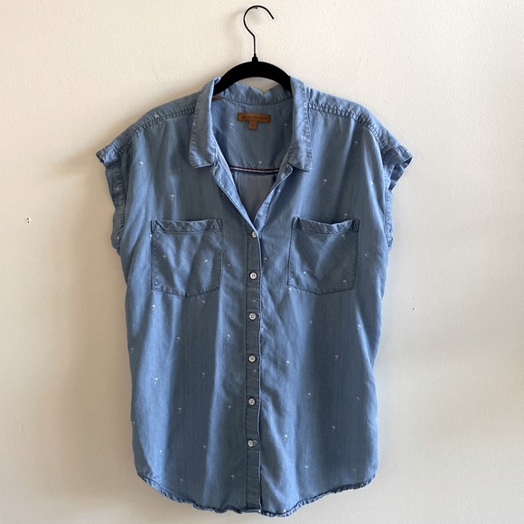 Jacks Girlfriend | Tops | Jacks Girlfriend Shirt | Poshmark